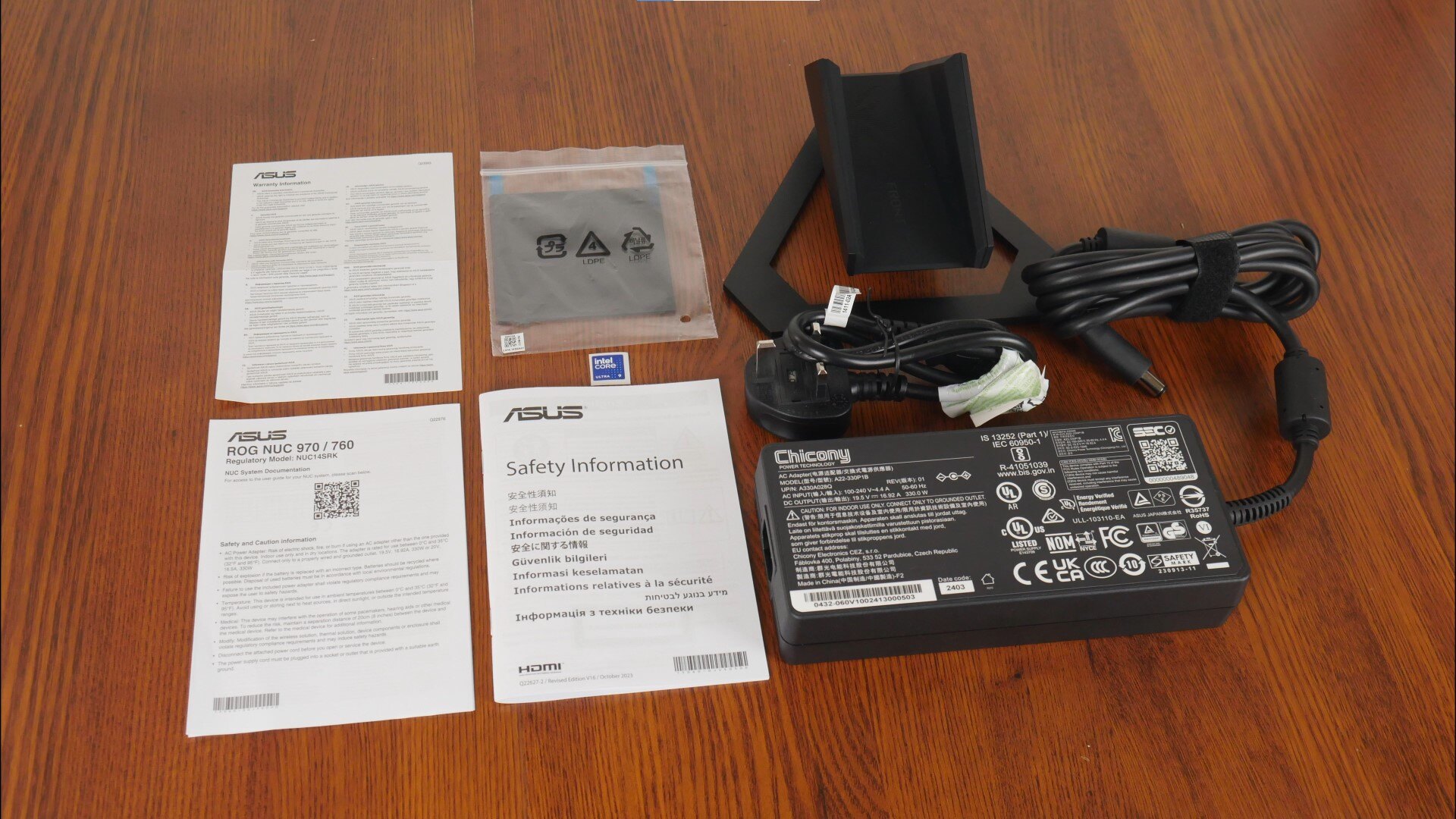 Review: ASUS ROG NUC 970 Mini Gaming PC