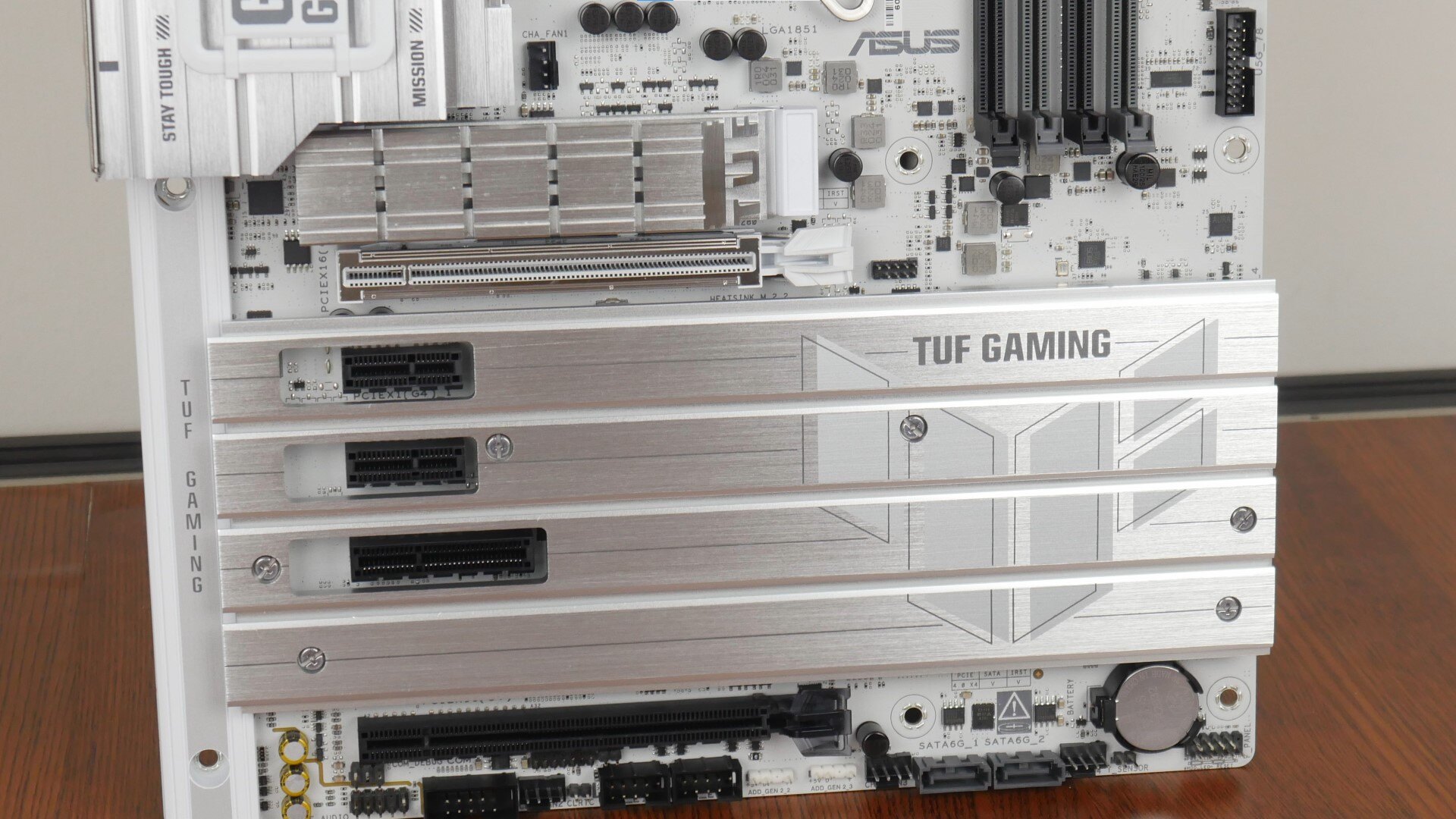 Unboxing & Overview: ASUS TUF Gaming Z890-PRO WIFI LGA1851 Motherboard
