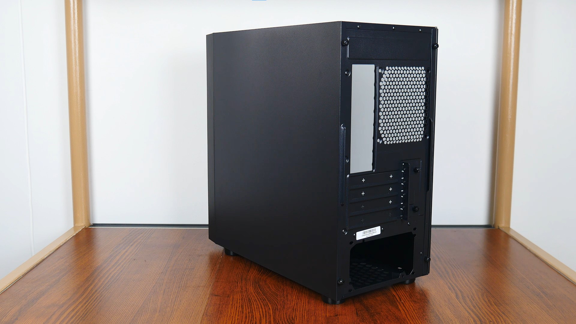 Review: Cooler Master CMP 320 Micro ATX PC Case
