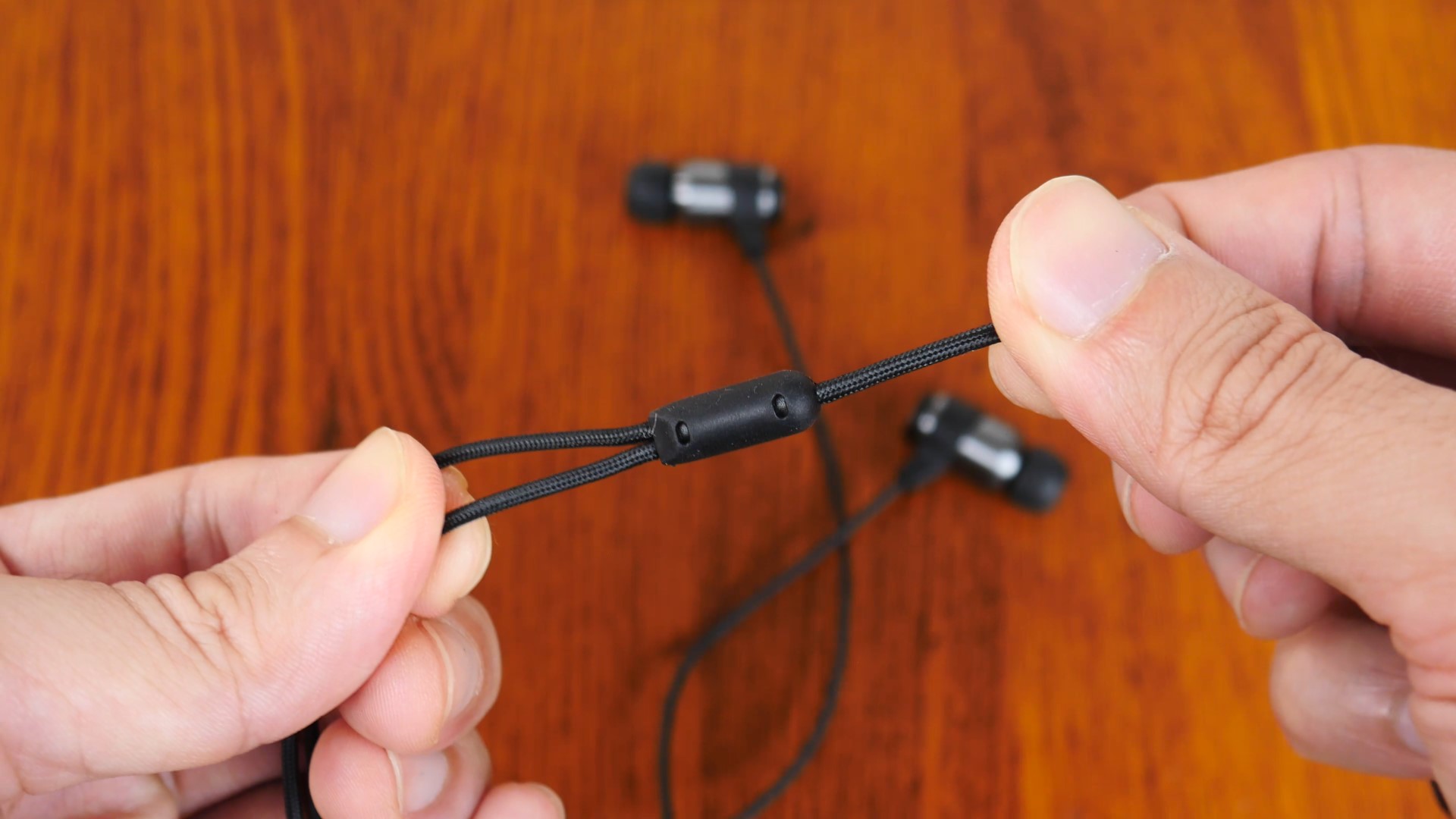 Review: Cooler Master MH710 Wired Gaming Earbuds