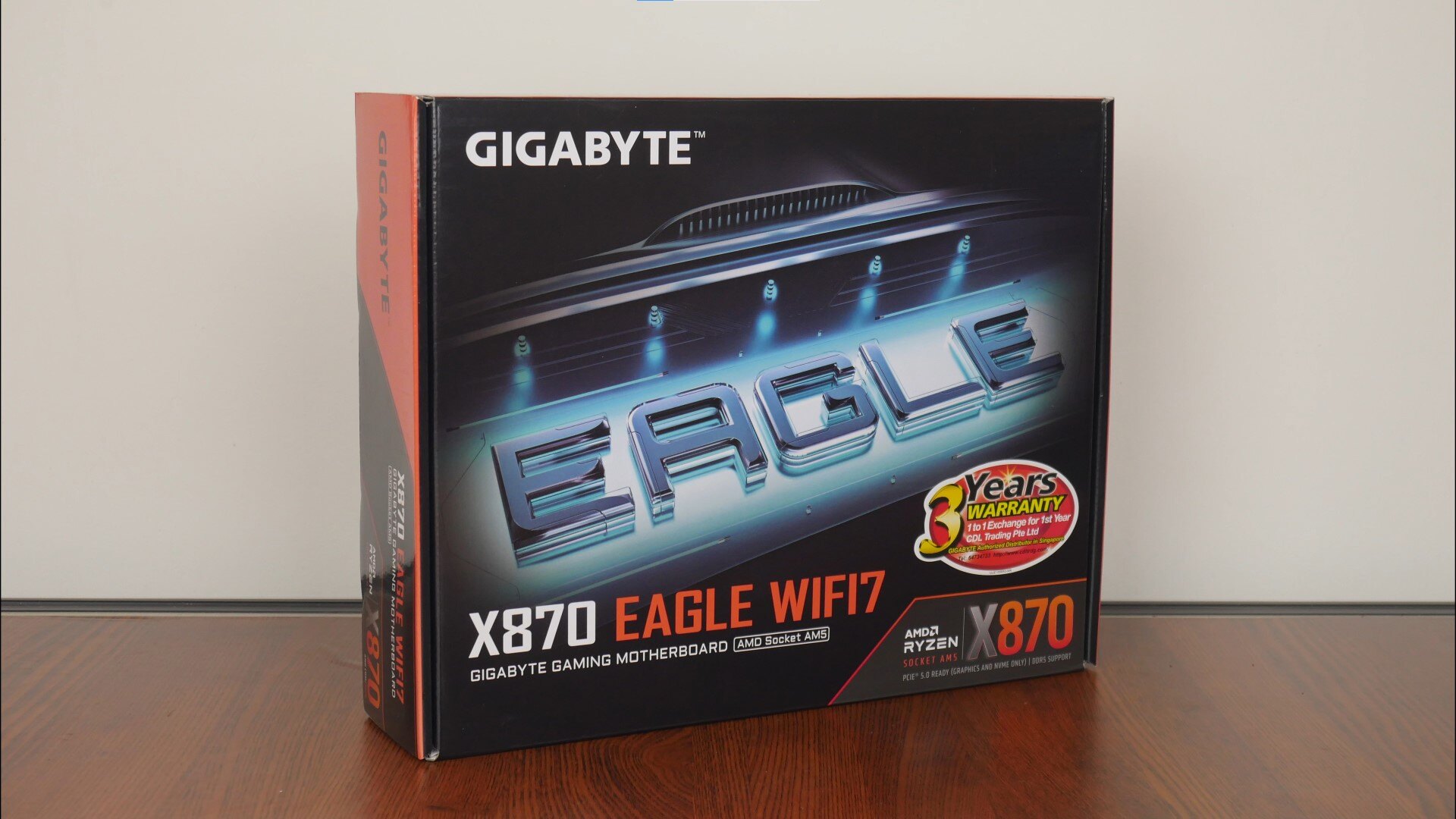 Unboxing & Overview: Gigabyte X870 EAGLE WIFI7 AM5 Motherboard