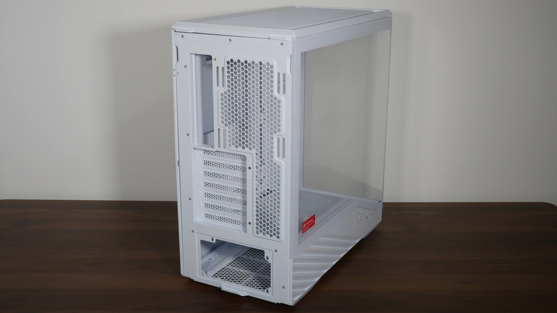 Review: Lian Li Vector V100 PC Case