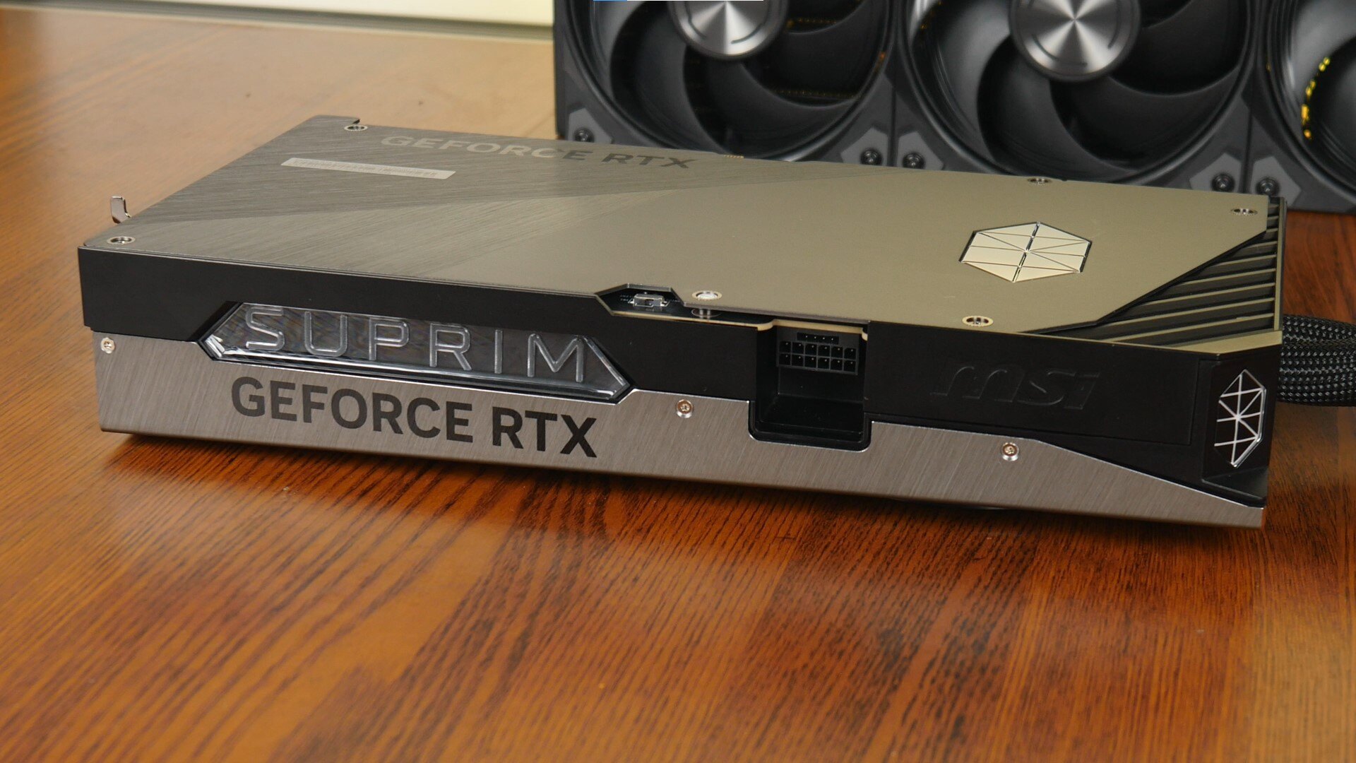Review: MSI GeForce RTX 5090 32G SUPRIM LIQUID SOC Graphics Card