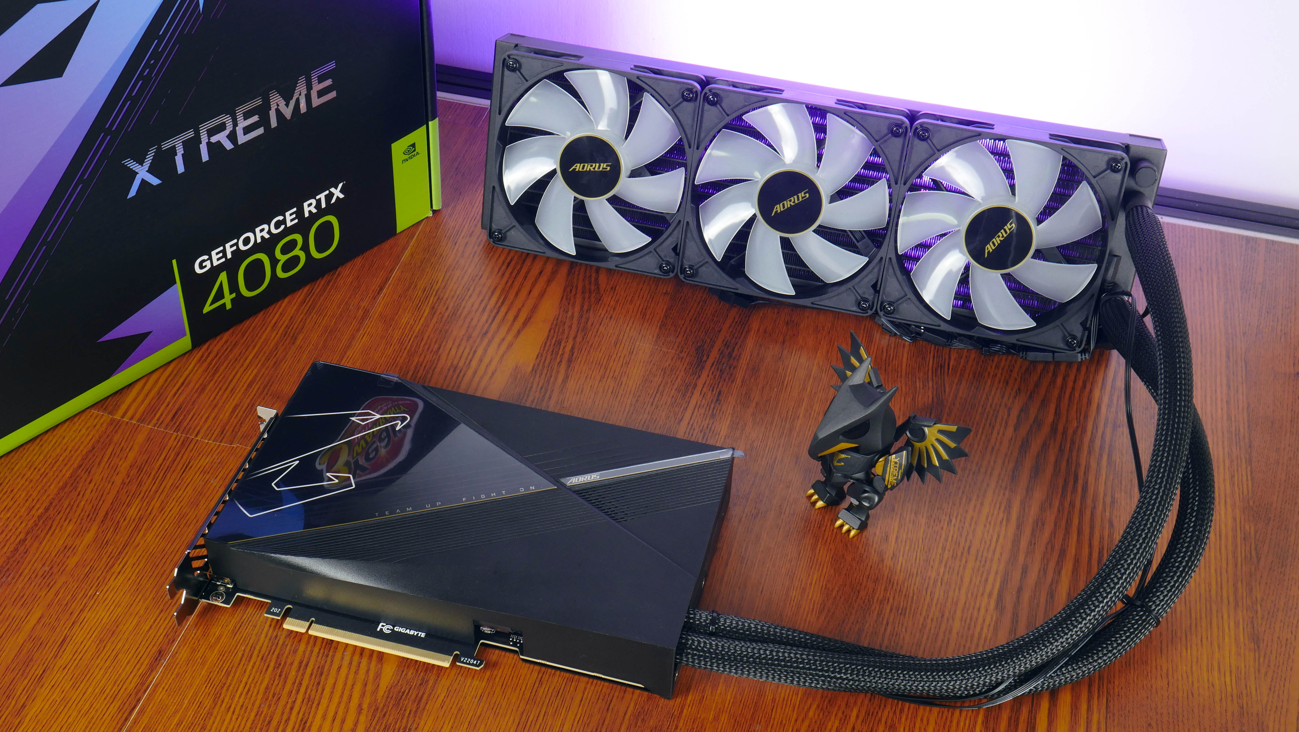 Unboxed: Gigabyte AORUS GeForce RTX 4080 16GB XTREME WATERFORCE ...